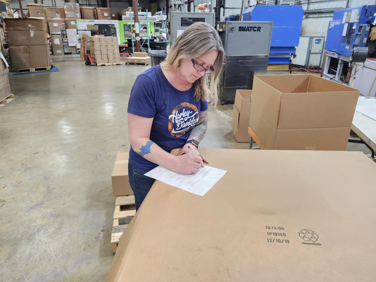 About Us | Design Plastics Inc.